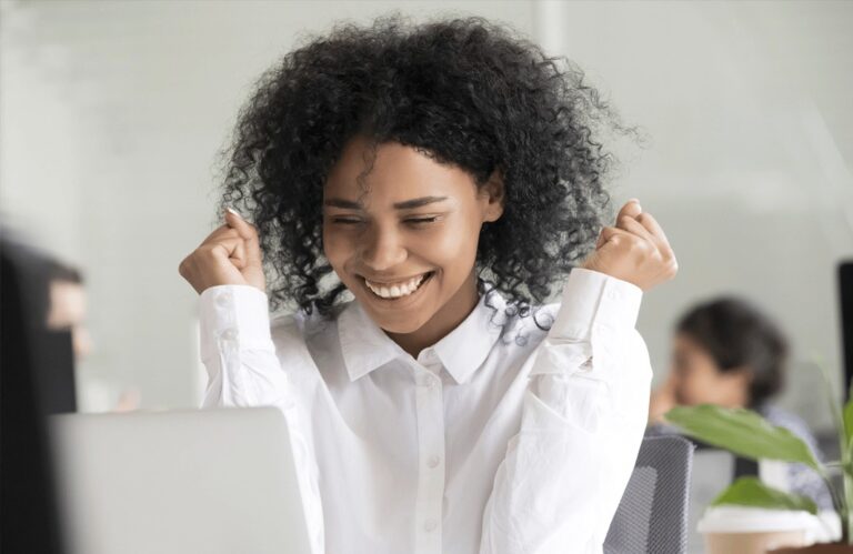 30 Fun Sales Incentives Ideas to Inspire Your Sales Team