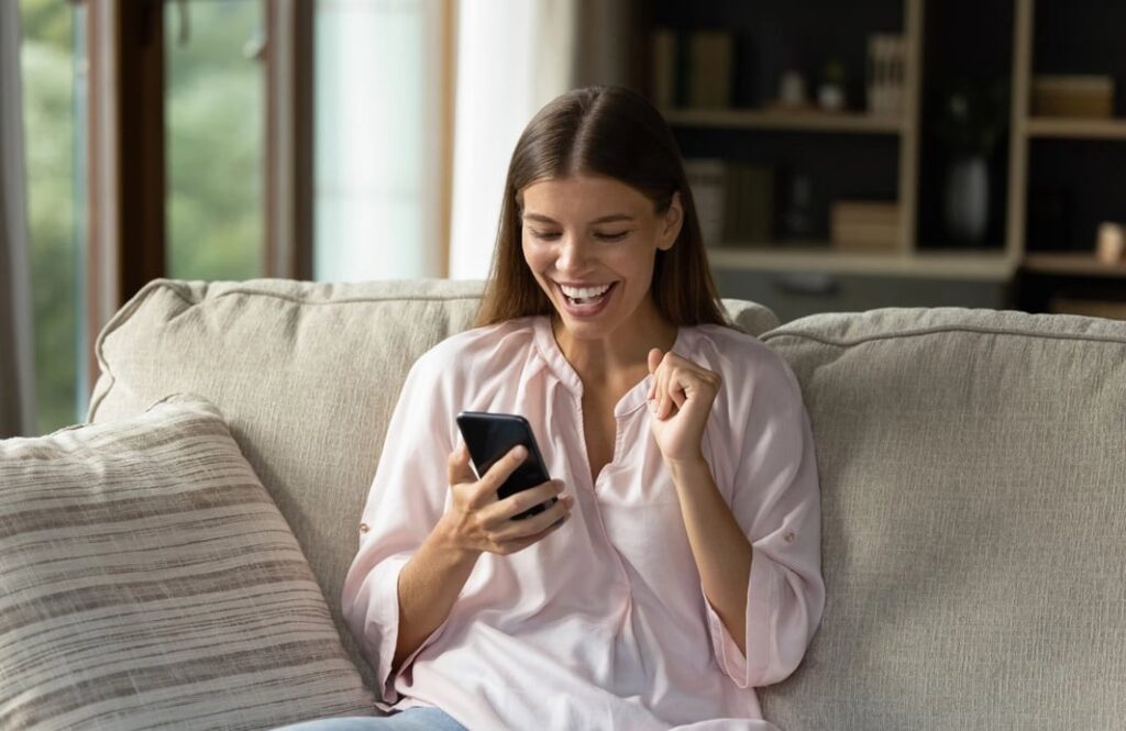 Customer Incentives Examples, Benefits & FAQs | An Ultimate Guide