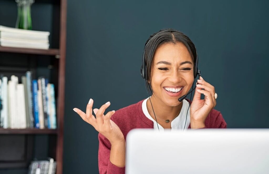 Customer Incentives Examples, Benefits & FAQs | An Ultimate Guide