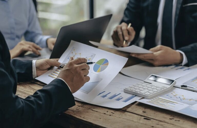 Sales SPIFF Ideas | Sales Performance Incentive Funds 101