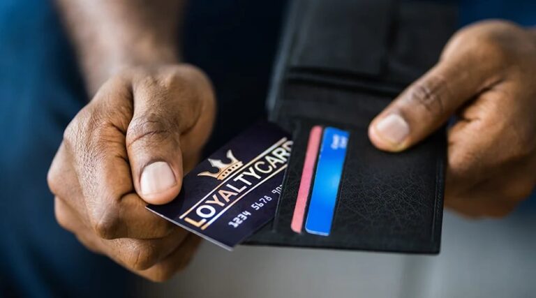 The Best Customer Loyalty Schemes in 2025 | Top 20 Examples