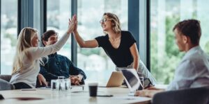 Sales bonus schemes examples & commission structures